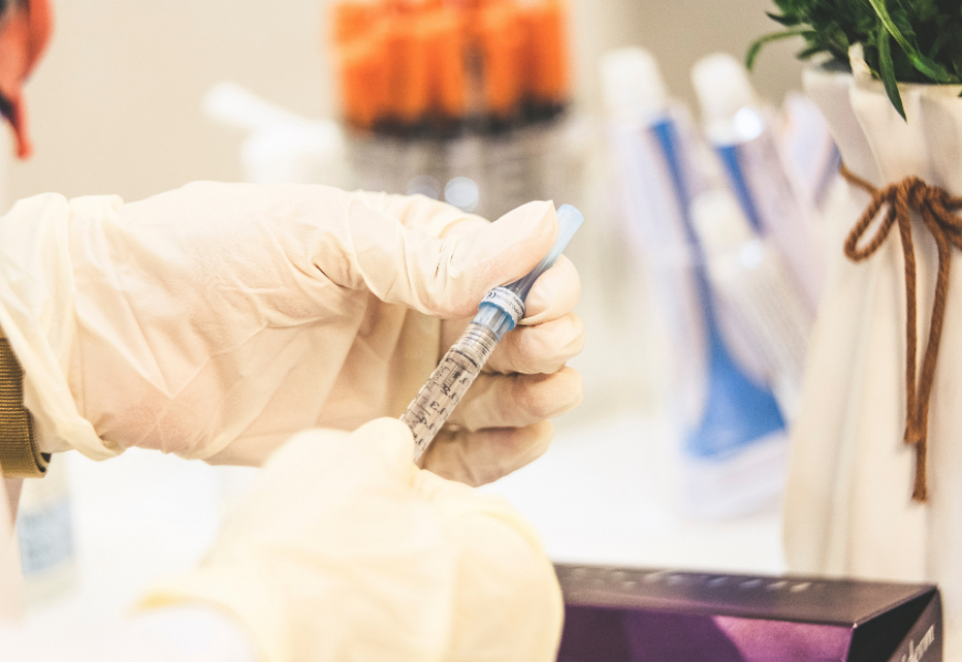 Vacina da GSK para prevenção do herpes zoster já está disponível em ...